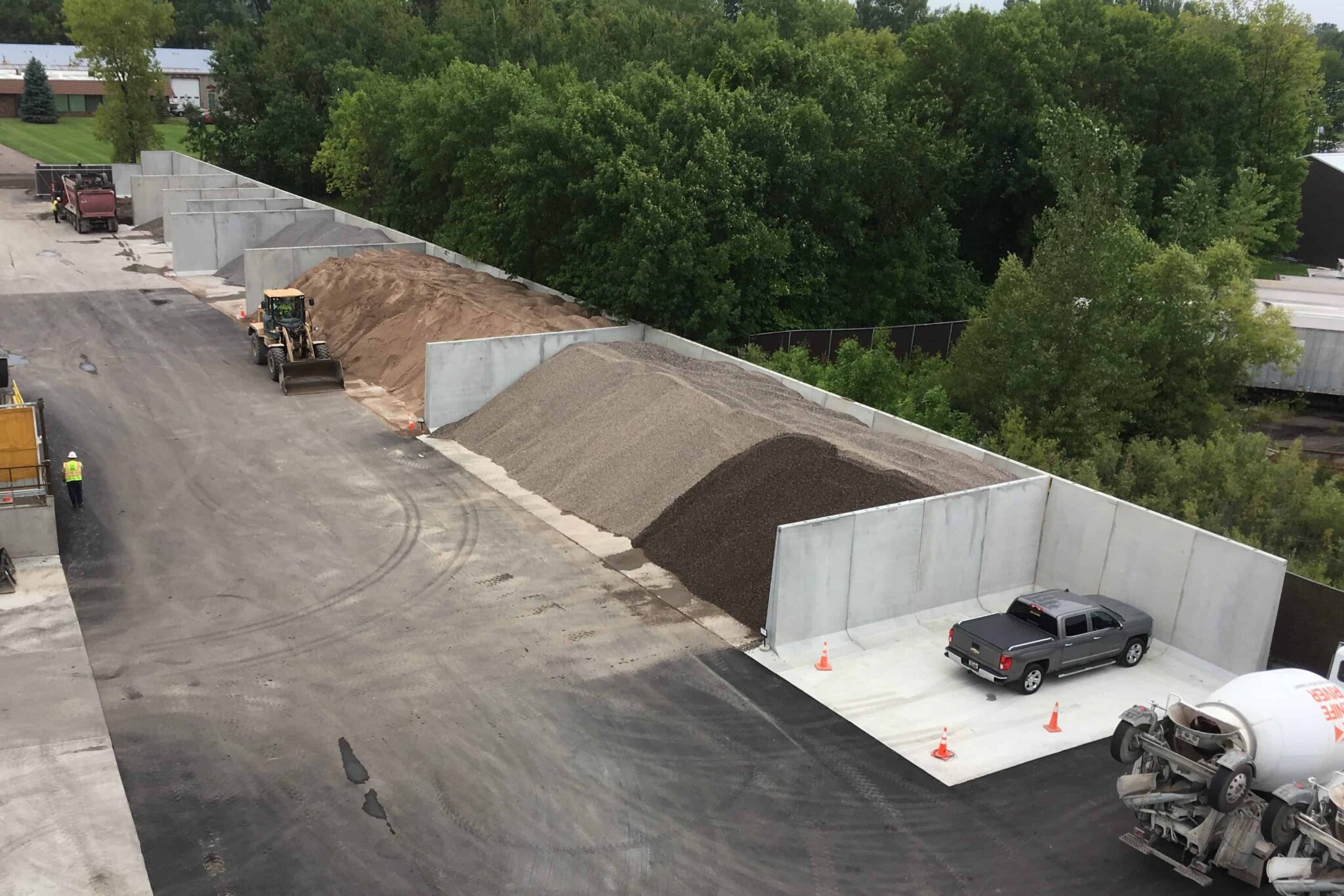 T-Walls | 48 Barriers New & Used Highway Barriers