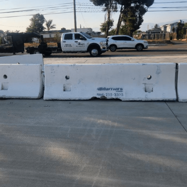 10′ K-Rail Barrier | 48 Barriers
